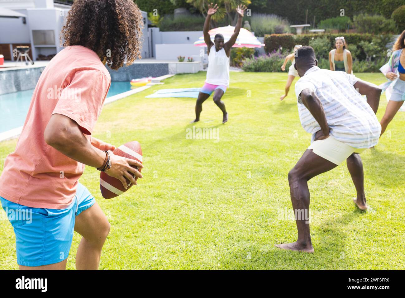 Backyard pool party hi-res stock photography and images - Alamy