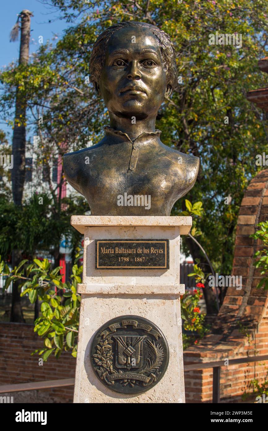 Bronze bust of Maria Baltasara de los Reyes, a Dominican national hero ...