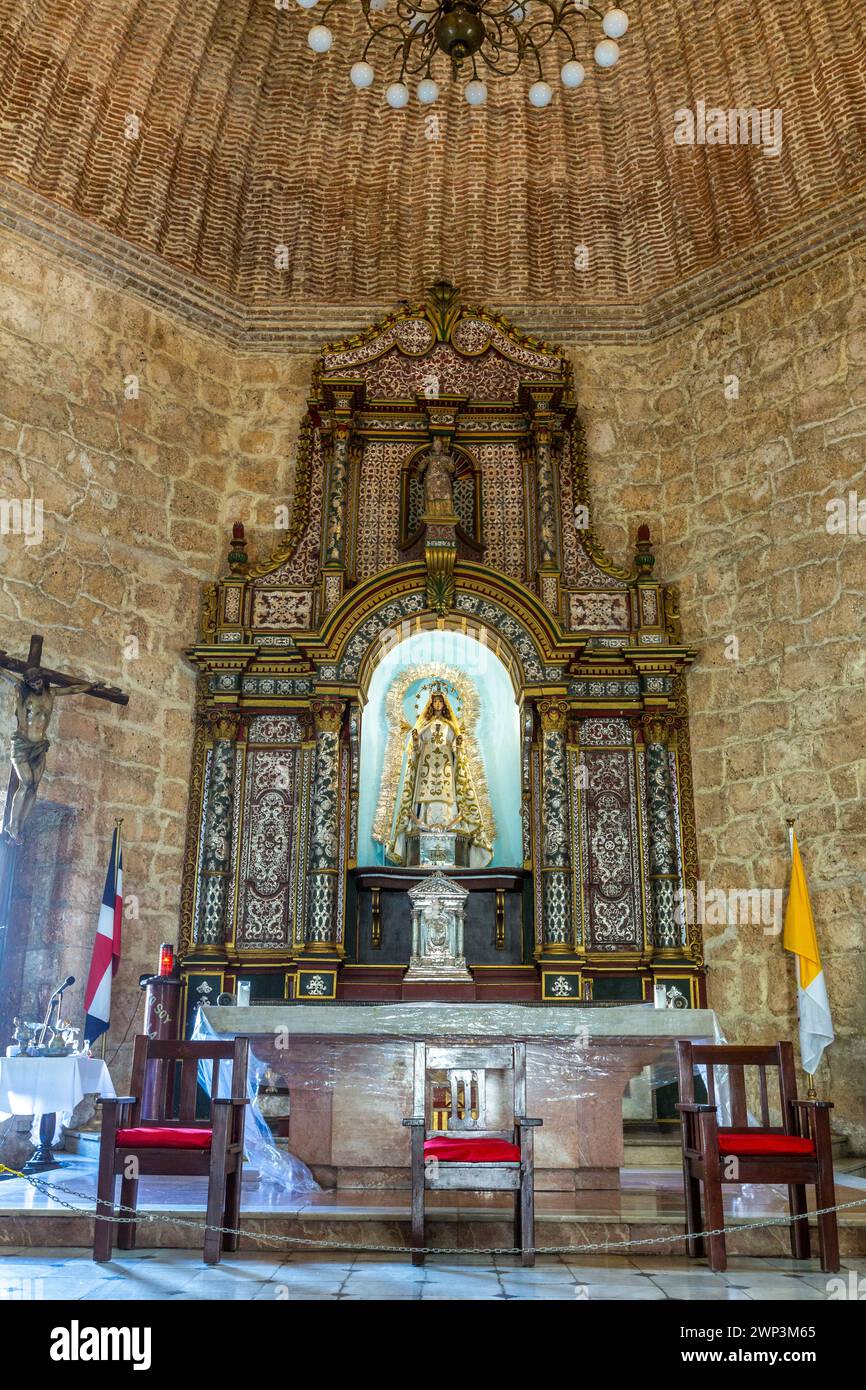 Altar and altarpiece of the Church of Our Lady of Mercy in the old ...
