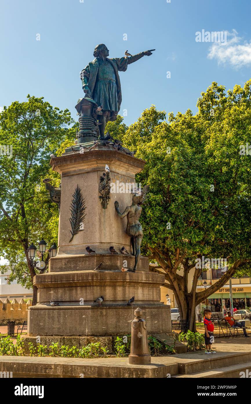 Bronze statue of Christopher Columbus in Columbus Park in the Colonial ...