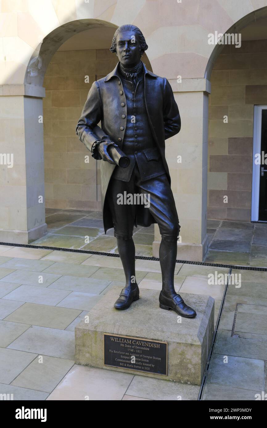 Statue of William Cavendish, Cavendish Shopping Arcade, Buxton town ...