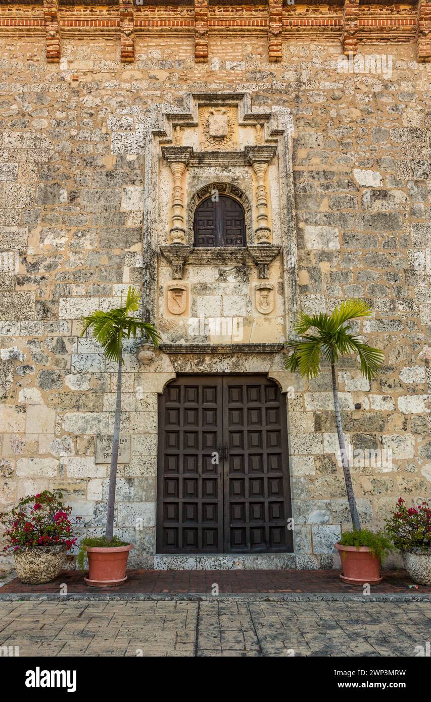 The former Palace of the Governors in old Colonial Santo Domingo ...