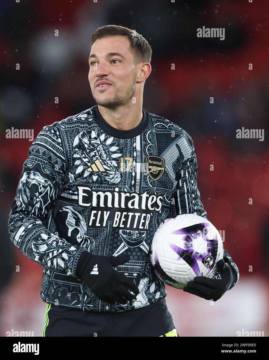 SHEFFIELD, ENGLAND - MARCH 4: Cedric Soares of Arsenal before the ...
