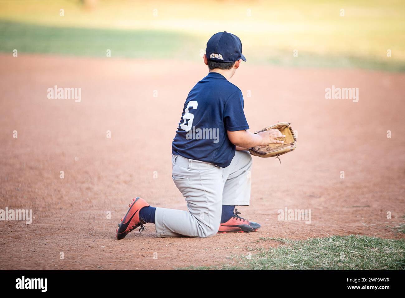Baseball infield hi-res stock photography and images - Alamy