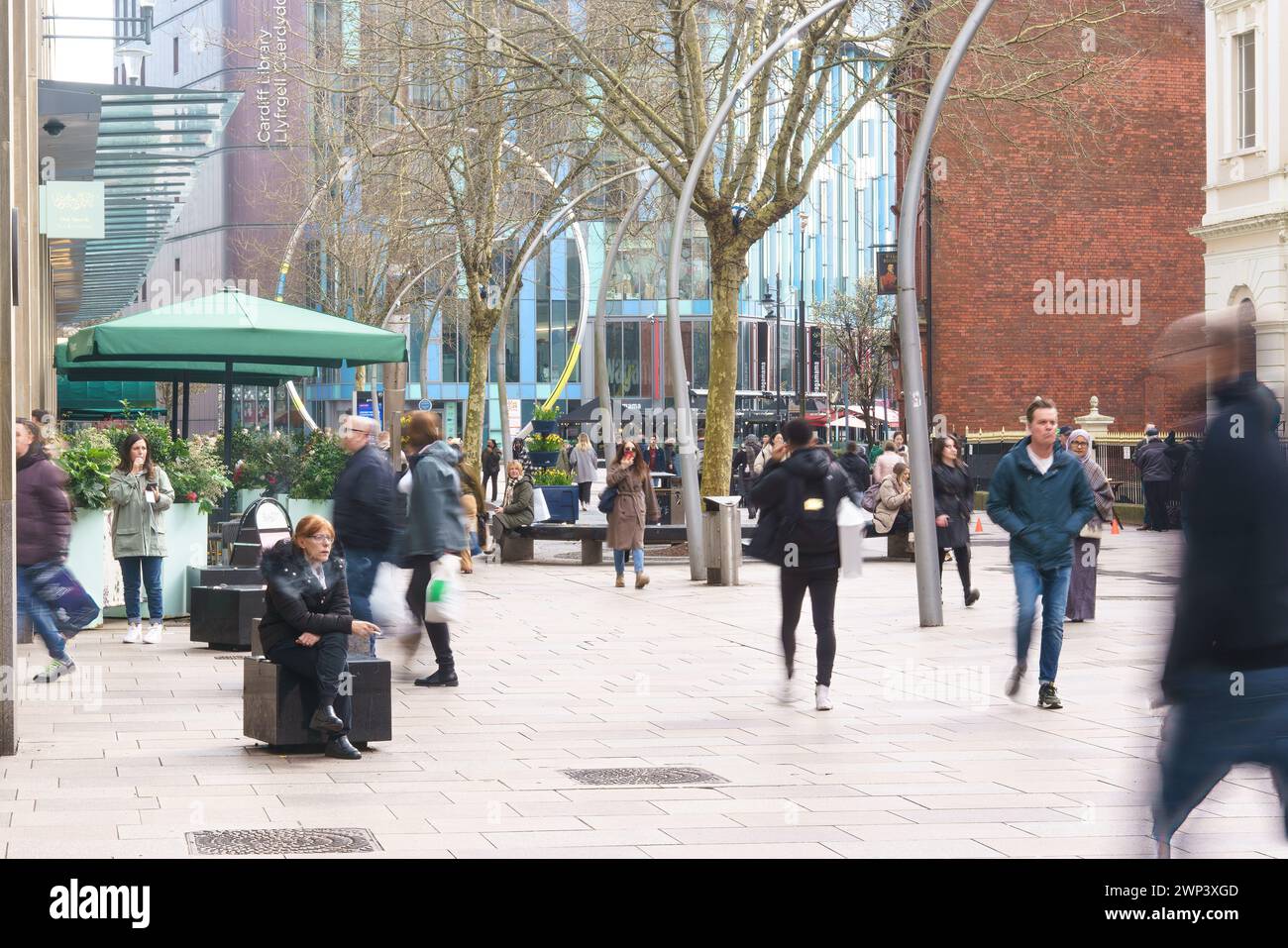 Intersection of lives hi-res stock photography and images - Alamy
