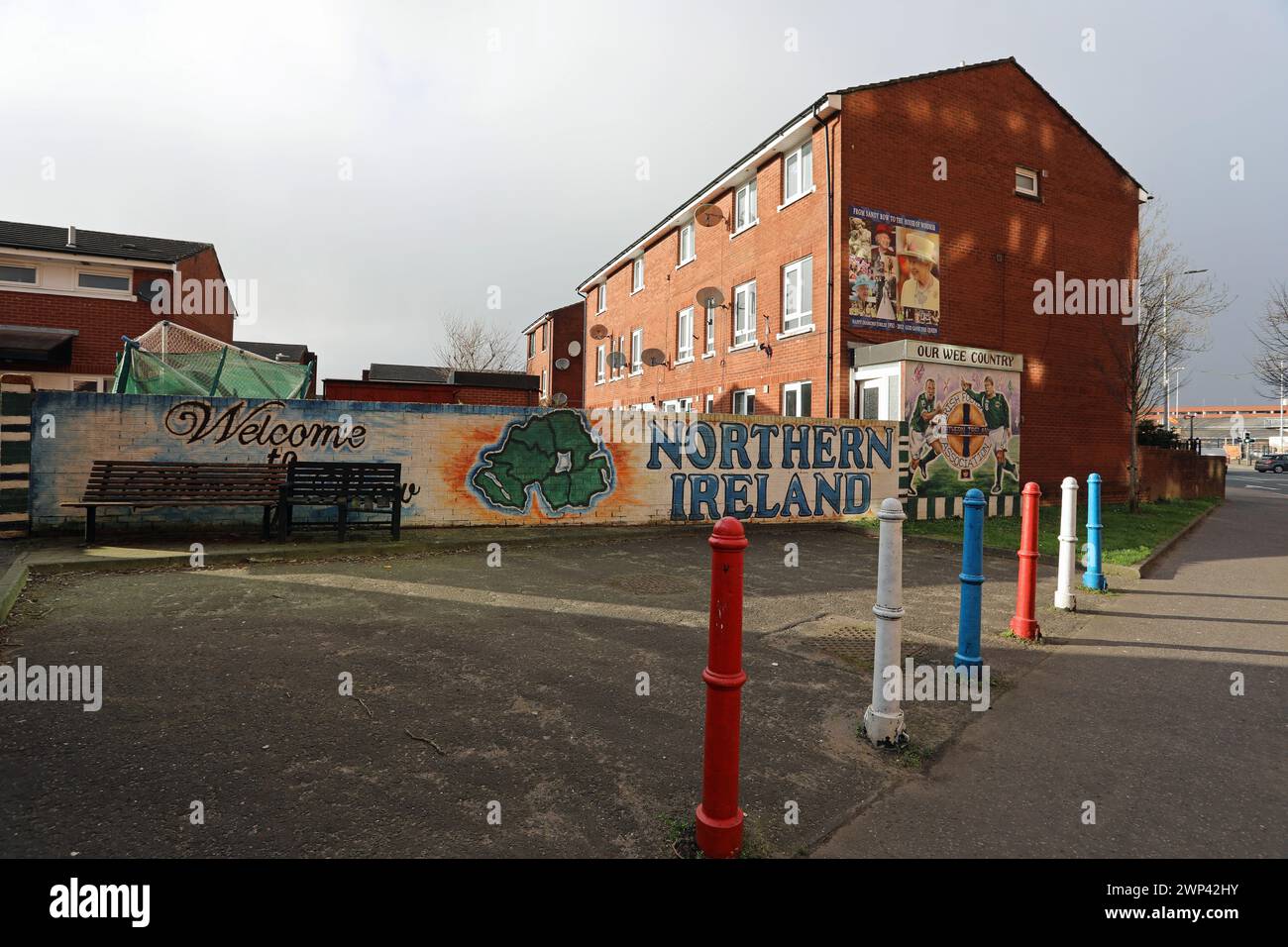 Loyalist Sandy Row neighbourhood in Belfast Stock Photo - Alamy