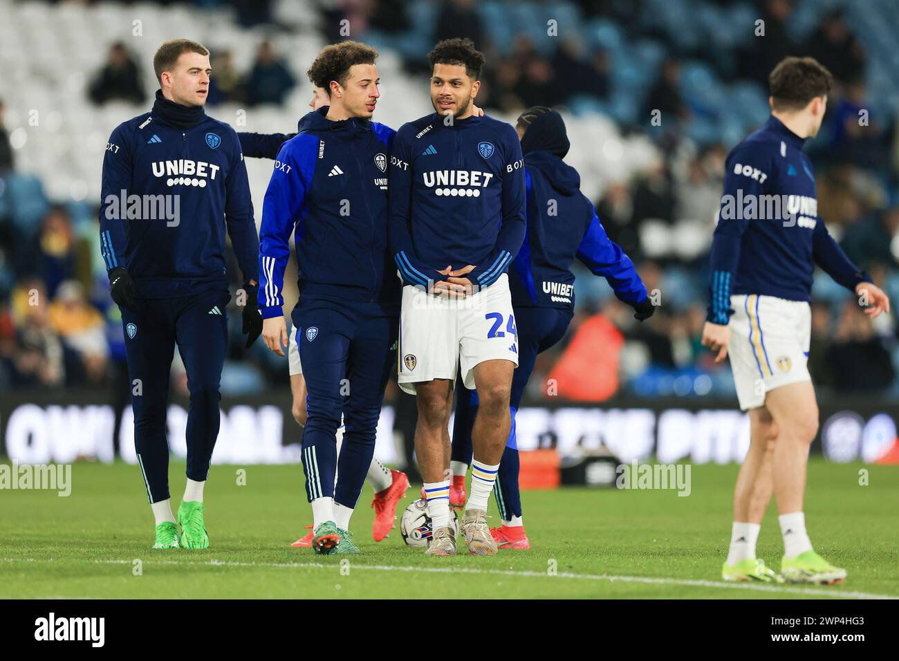 Leeds, UK. 05th Mar, 2024. Ethan Ampadu of Leeds United (L) chats with ...