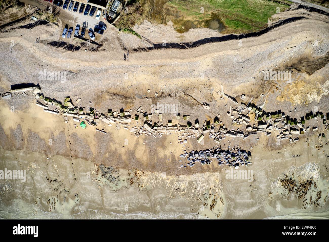 Climping sea erosion hi-res stock photography and images - Alamy