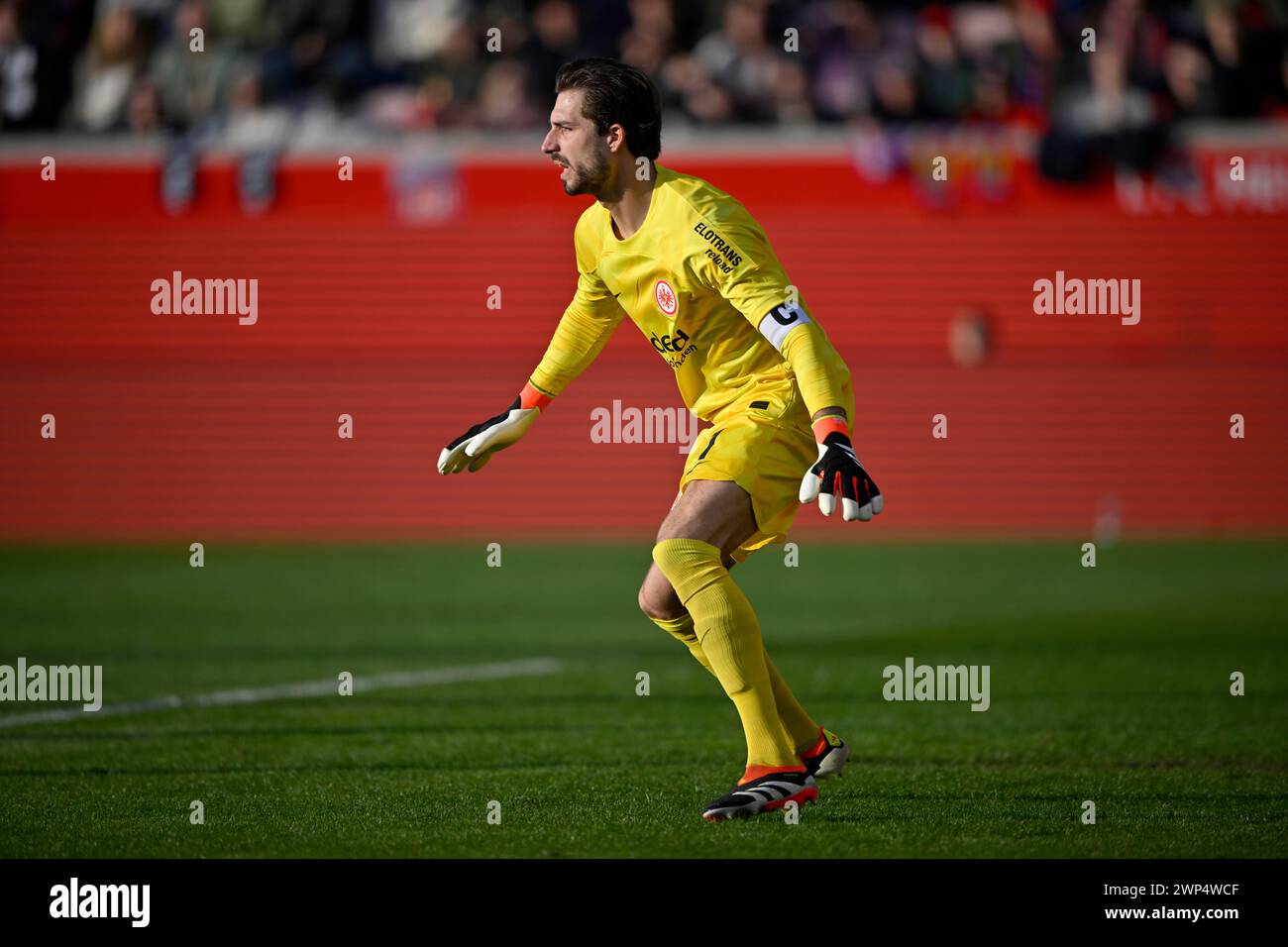 Goalkeeper Kevin Trapp Eintracht Frankfurt SGE (01) Action, Voith-Arena ...