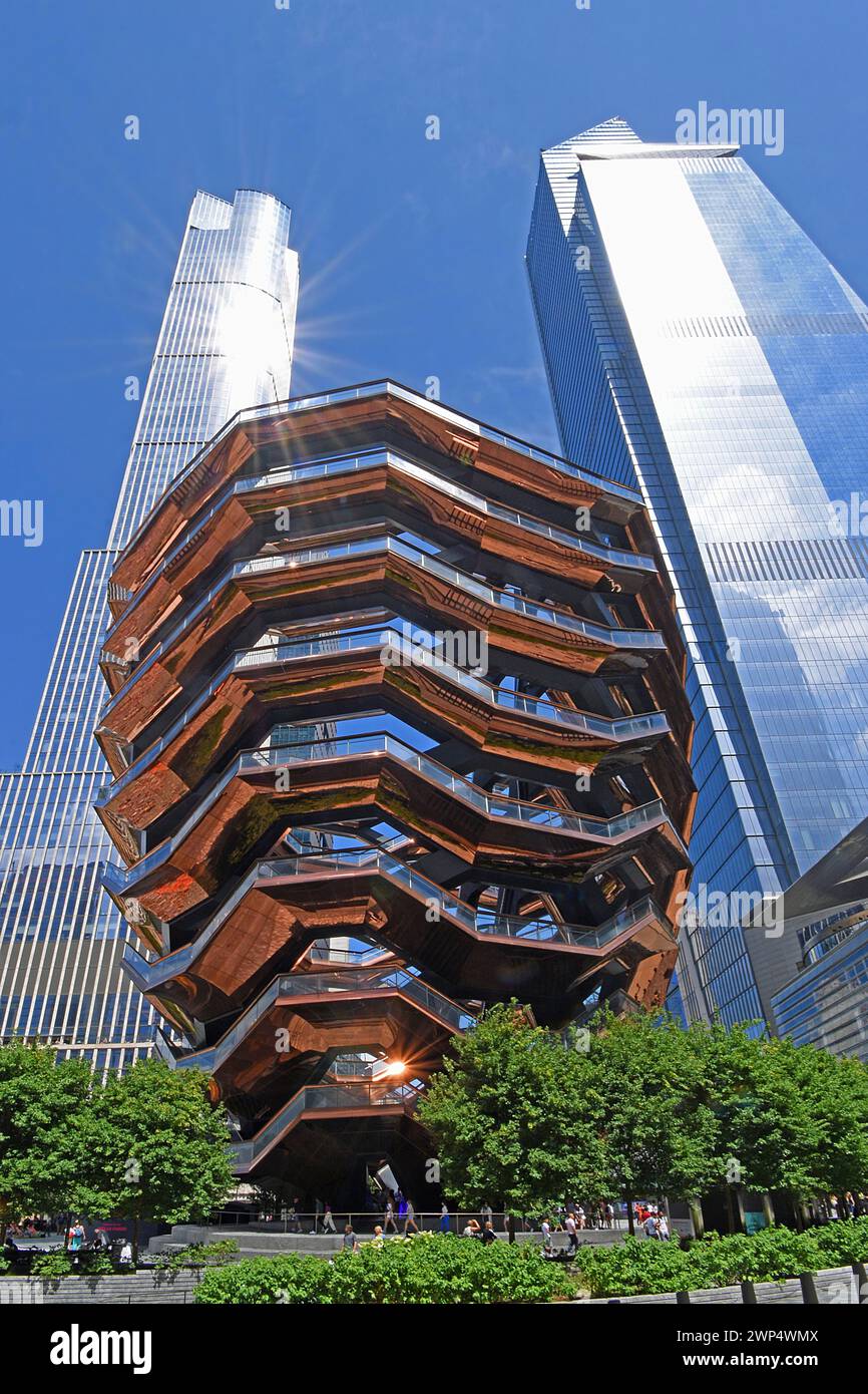 The Vessel, high-rise buildings 35 and 50 Hudson Yards, Chelsea ...