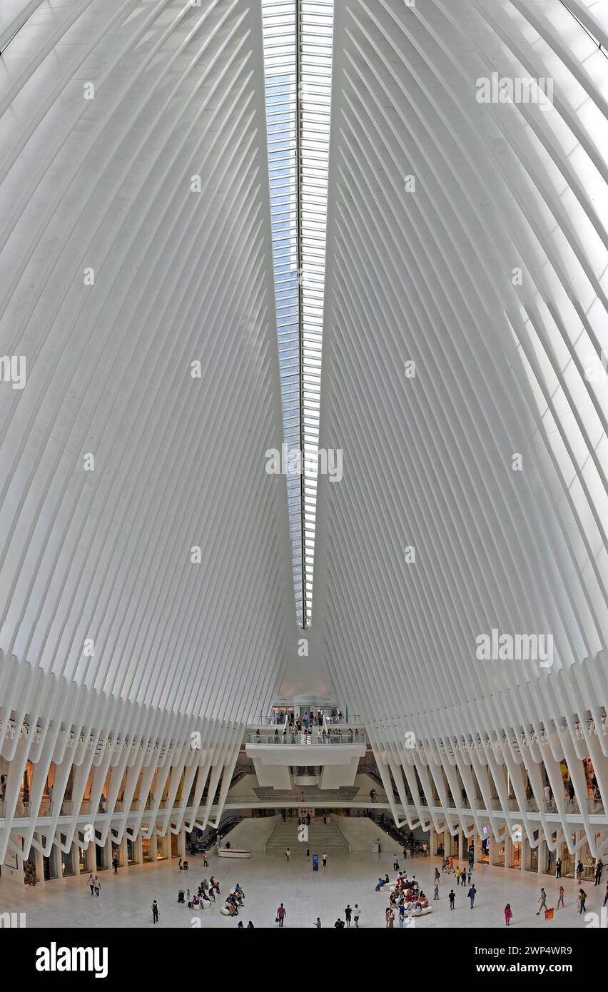 Westfield World Trade Center Mall, Oculus Building, Transportation Hub ...