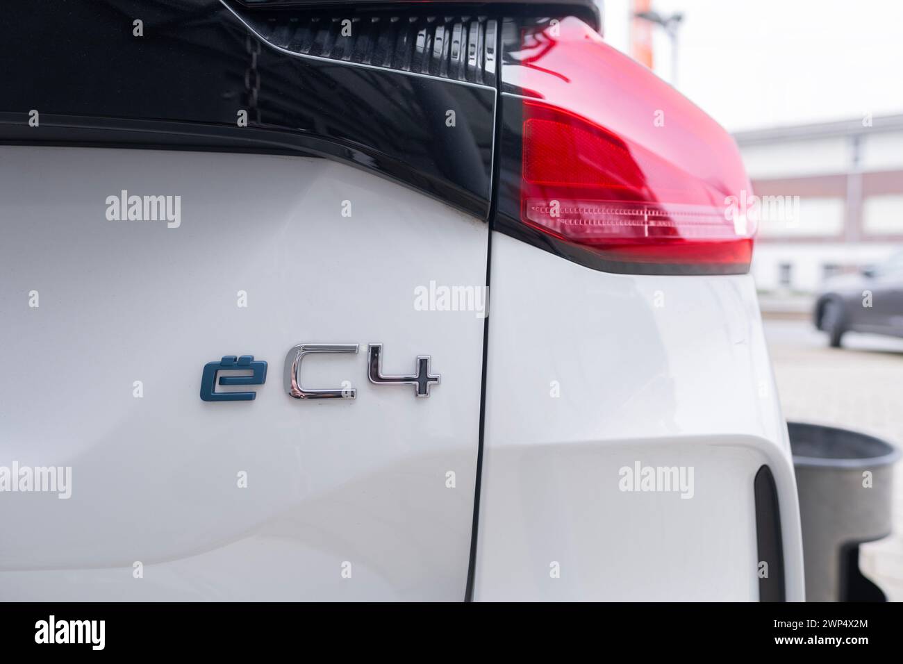Citroen c4 logo hi-res stock photography and images - Alamy