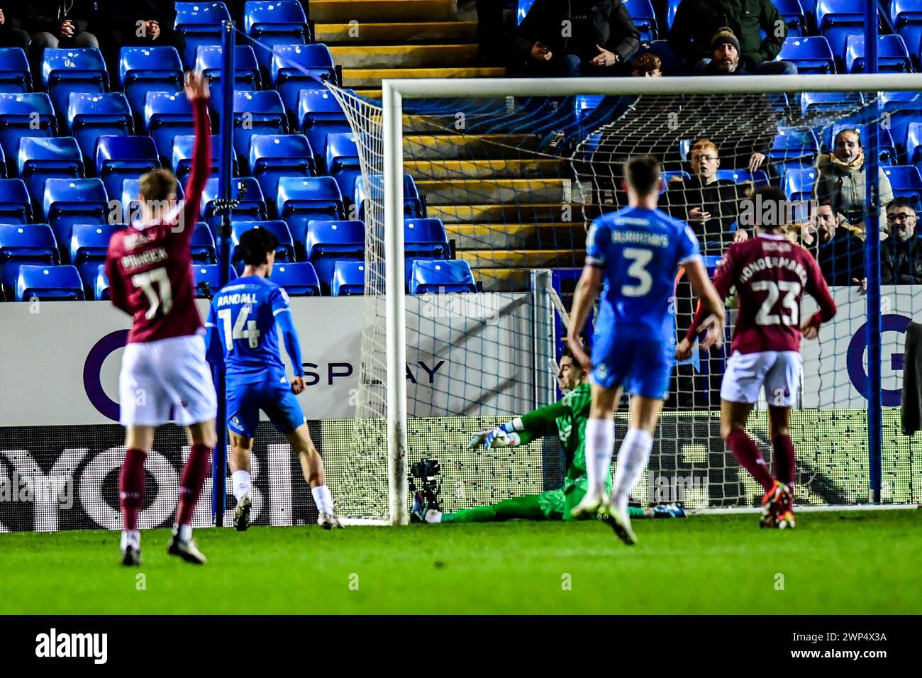 Joel Randall (14 Peterborough United) scores Peterboroughs3rd ...