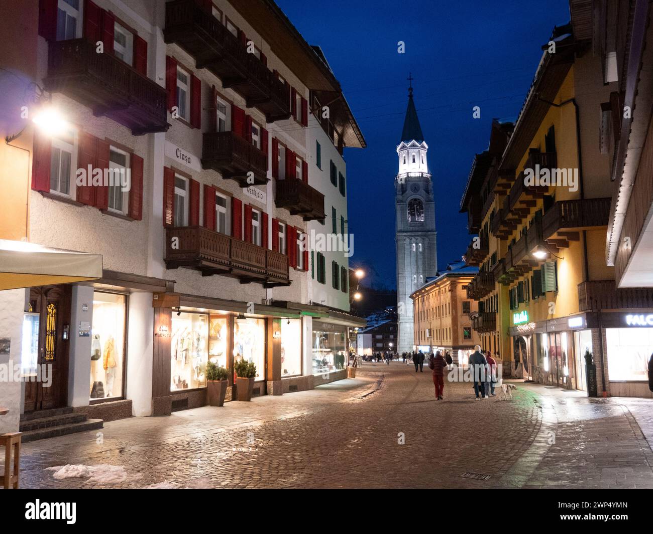 Cortina d ampezzo calendars hi-res stock photography and images - Alamy