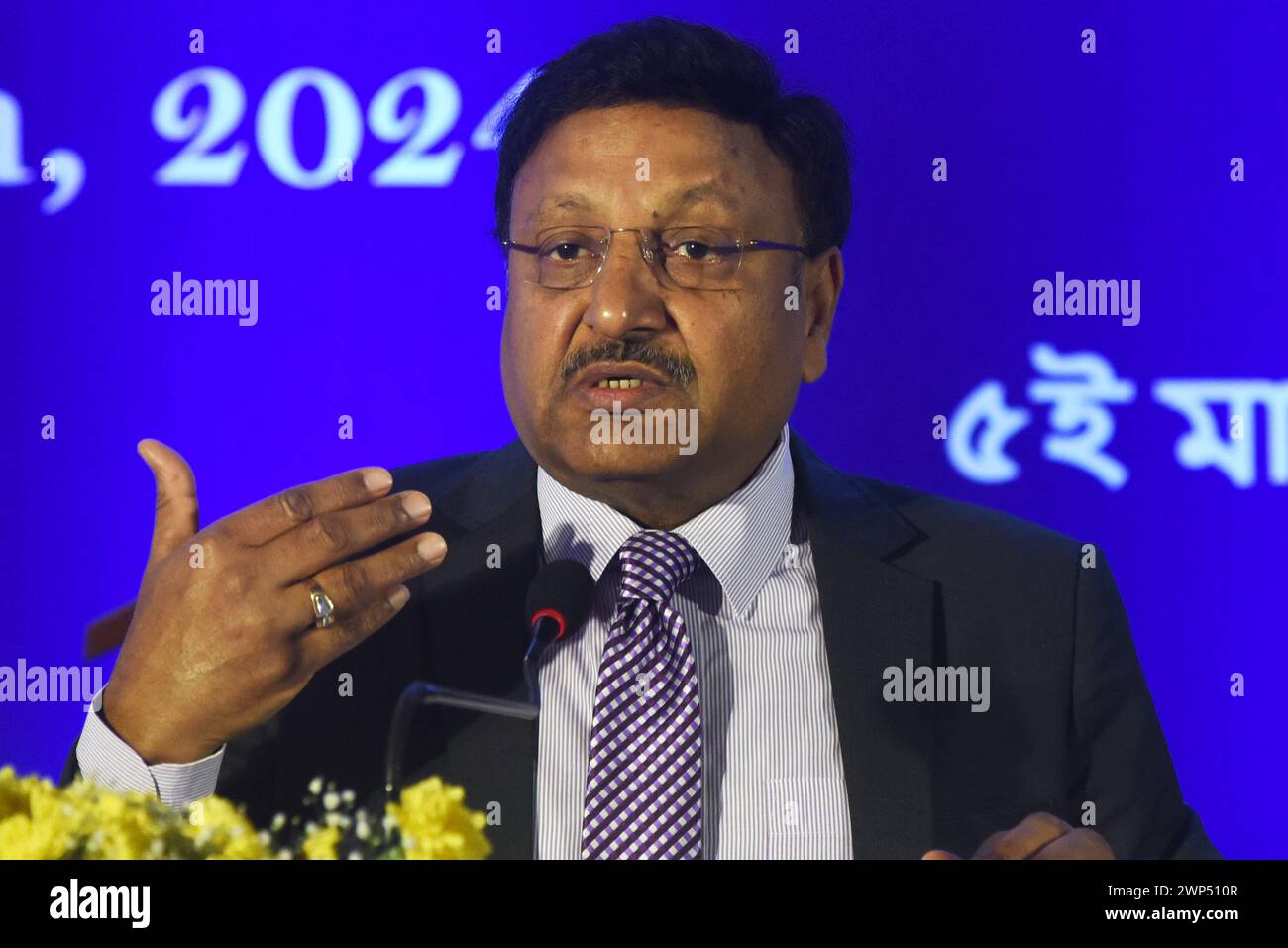 Chief election commissioner india hi-res stock photography and images ...