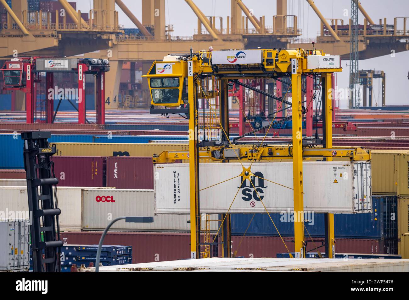 Containerterminal im Seehafen Bremerhaven, Eurogate Container Terminal ...