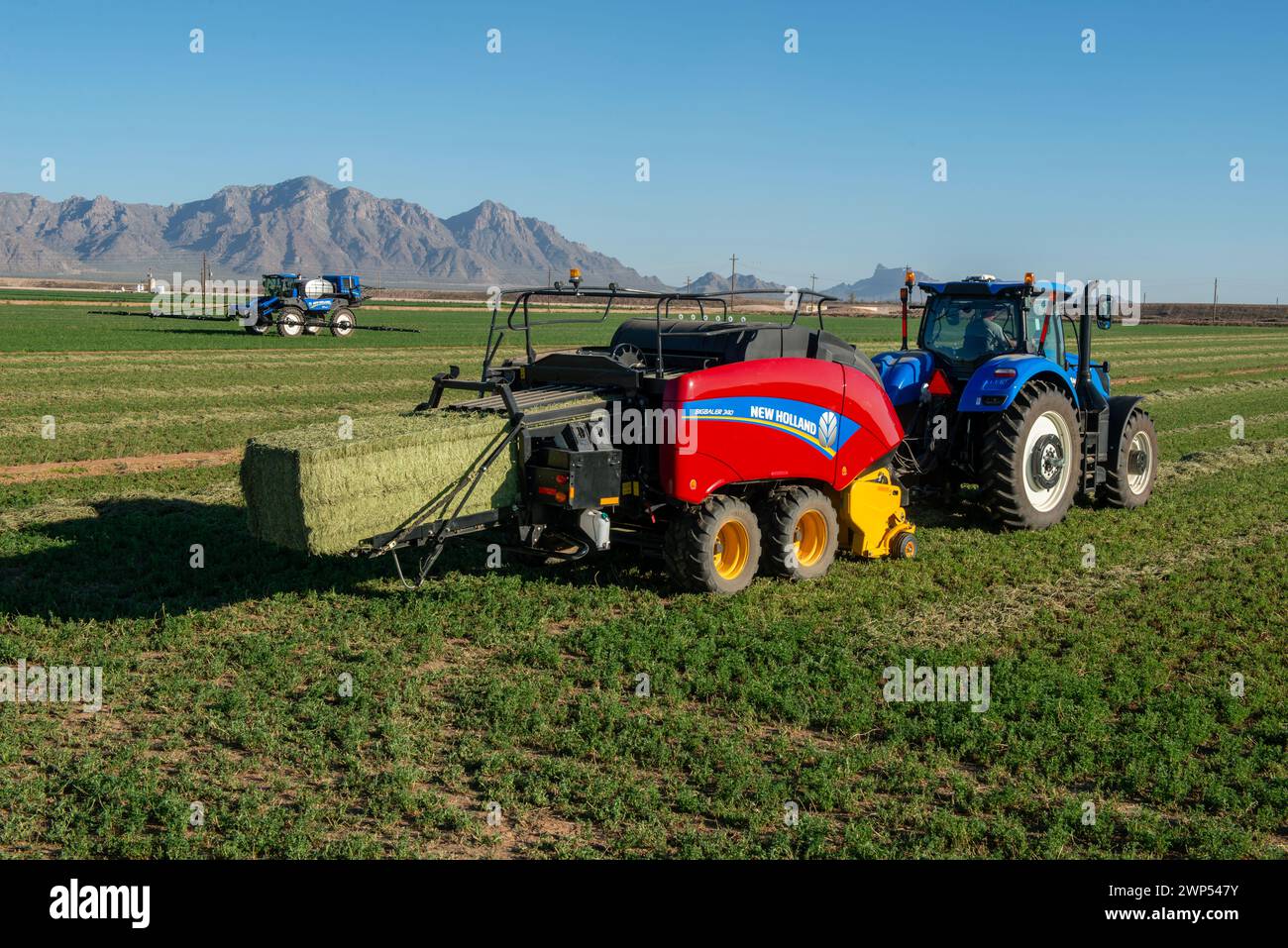 Hay picker hi-res stock photography and images - Alamy