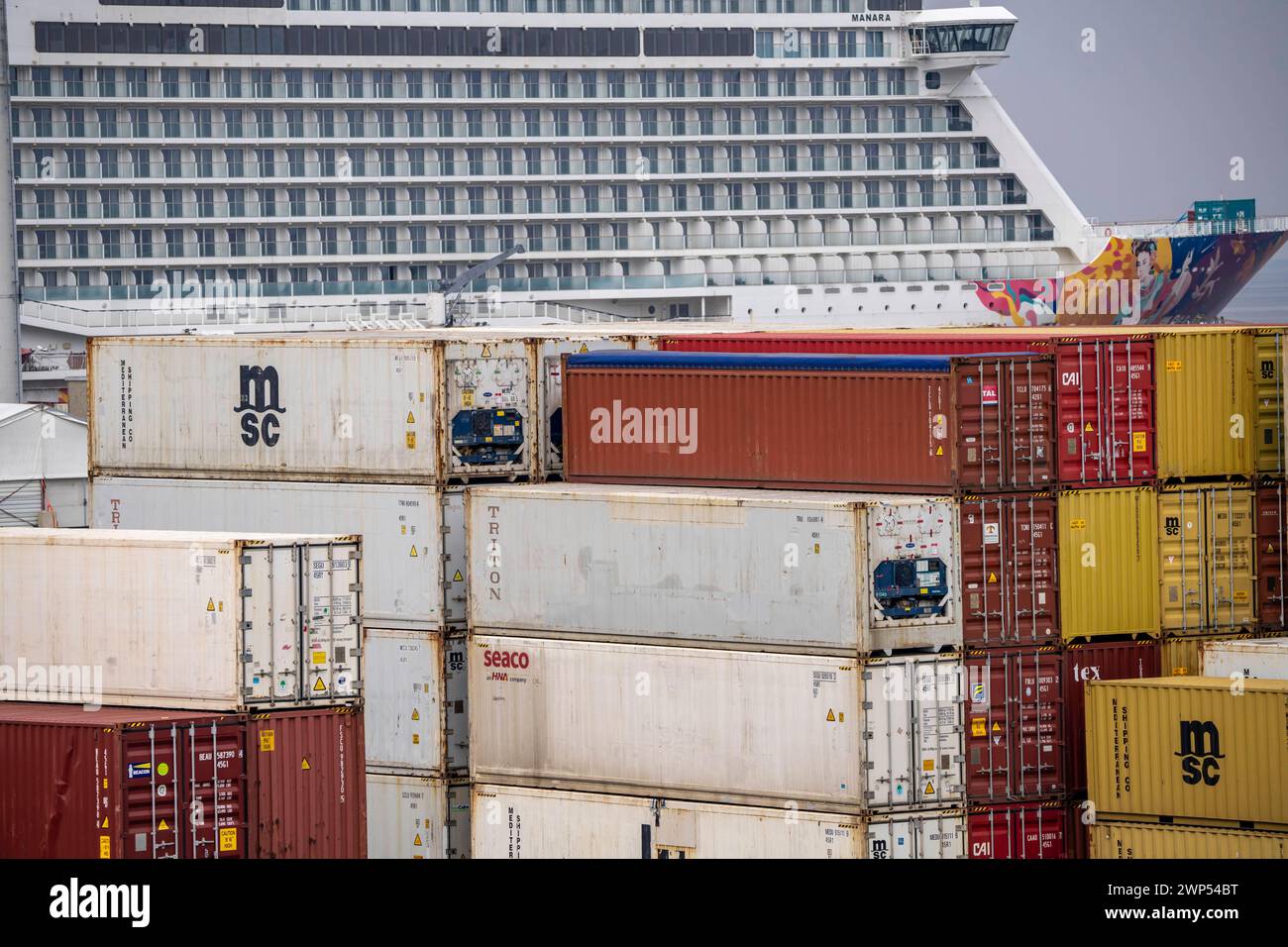 Containerterminal im Seehafen Bremerhaven, Eurogate Container Terminal ...