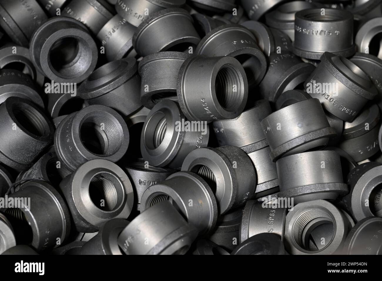 Threaded pipe fittings hi-res stock photography and images - Alamy