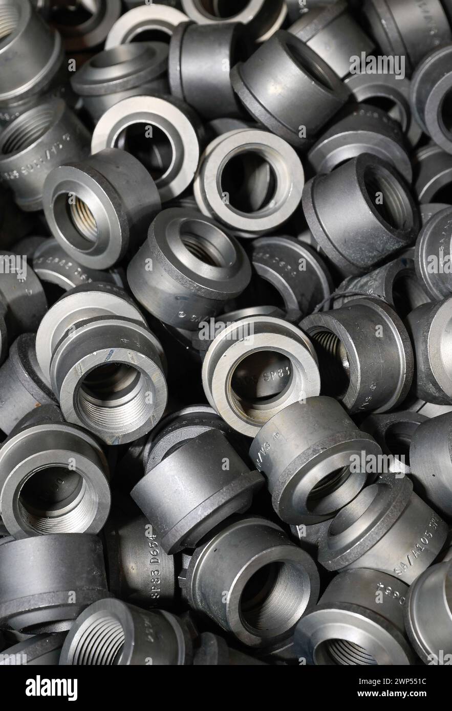 Forged fittings manufacturing hi-res stock photography and images - Alamy