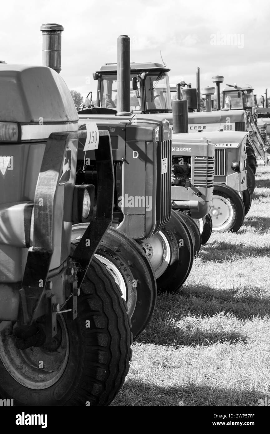 Old john deere tractor in Black and White Stock Photos & Images - Alamy