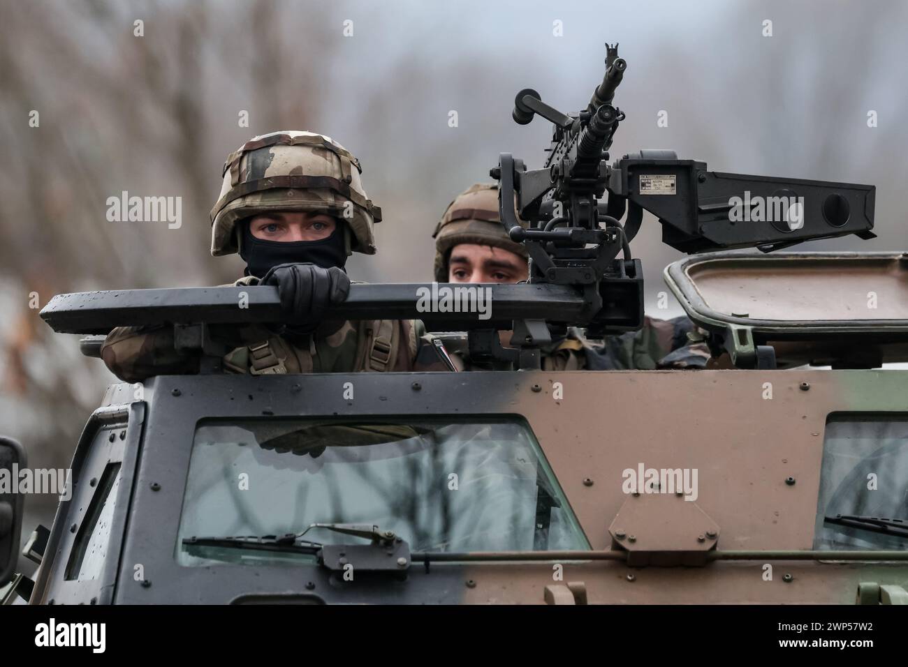 Nato tanks training europe hi-res stock photography and images - Alamy