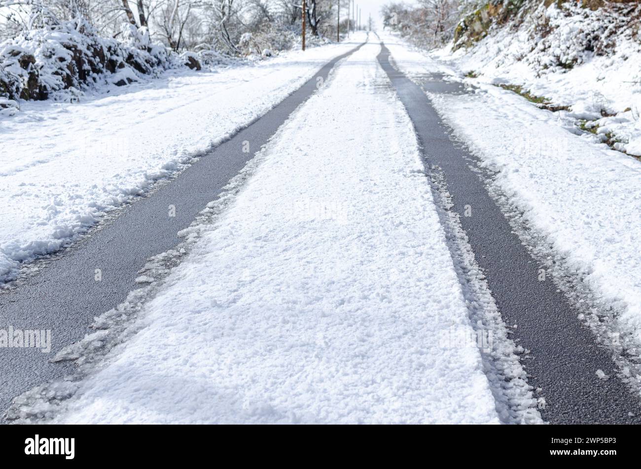 Car marks hi-res stock photography and images - Alamy