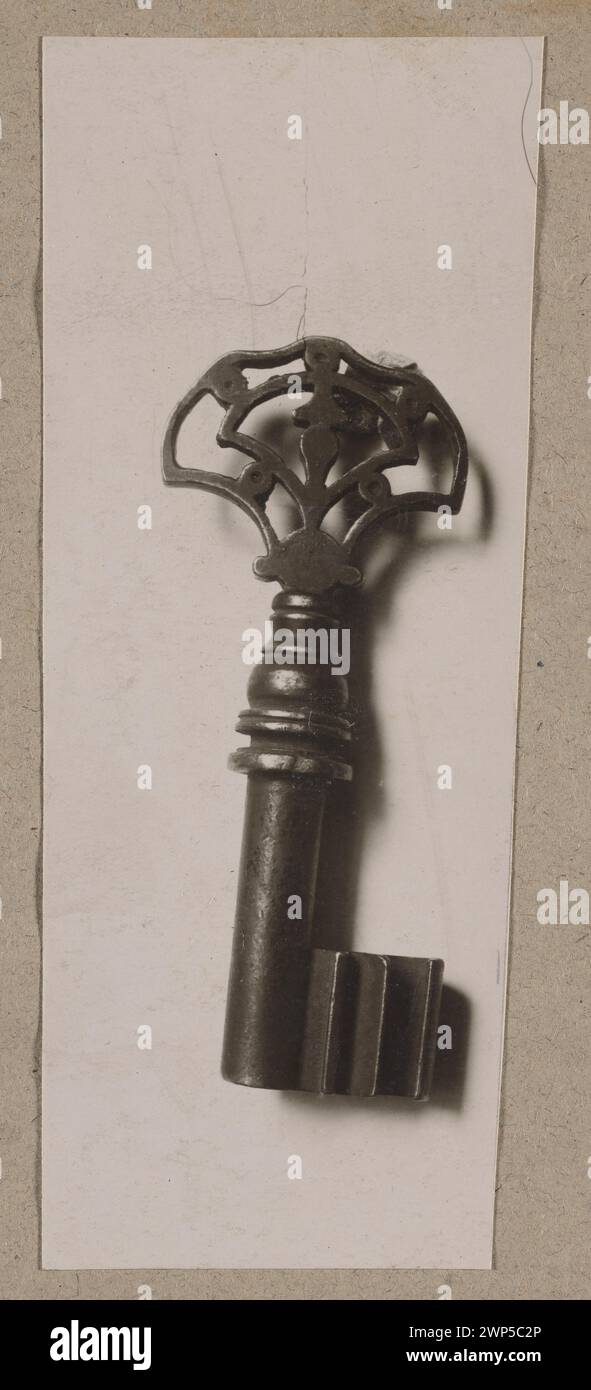 Key with cylindrical shaft and two concentric holes, from the Society ...