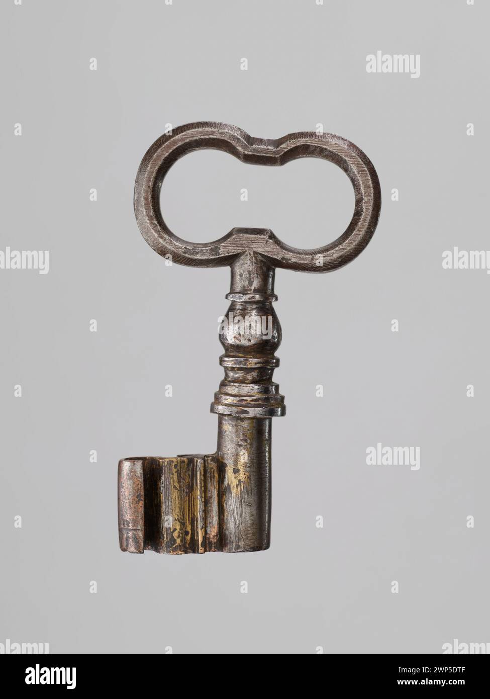 Engage lock hi-res stock photography and images - Alamy