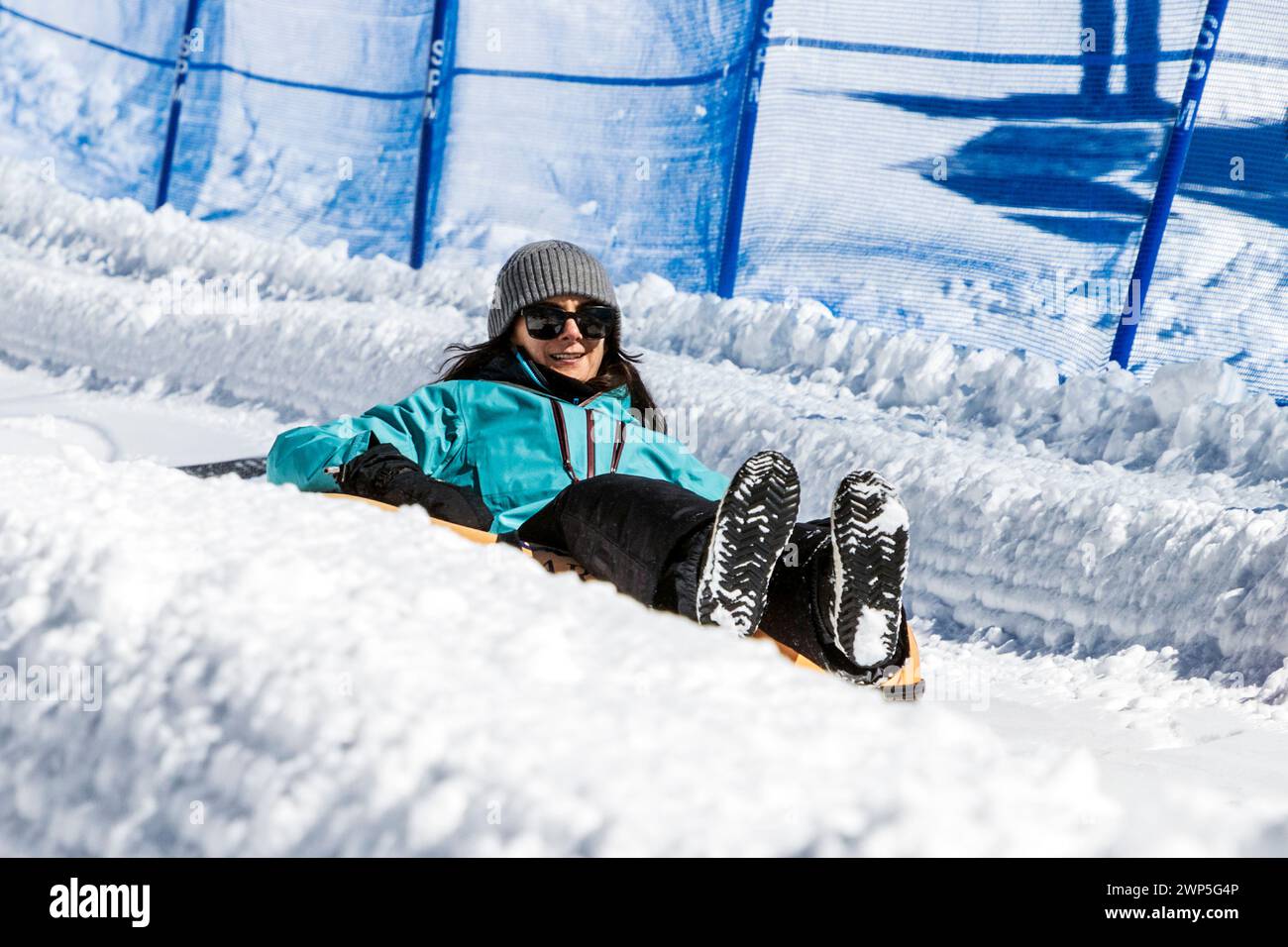 Gravity tubing hi-res stock photography and images - Alamy
