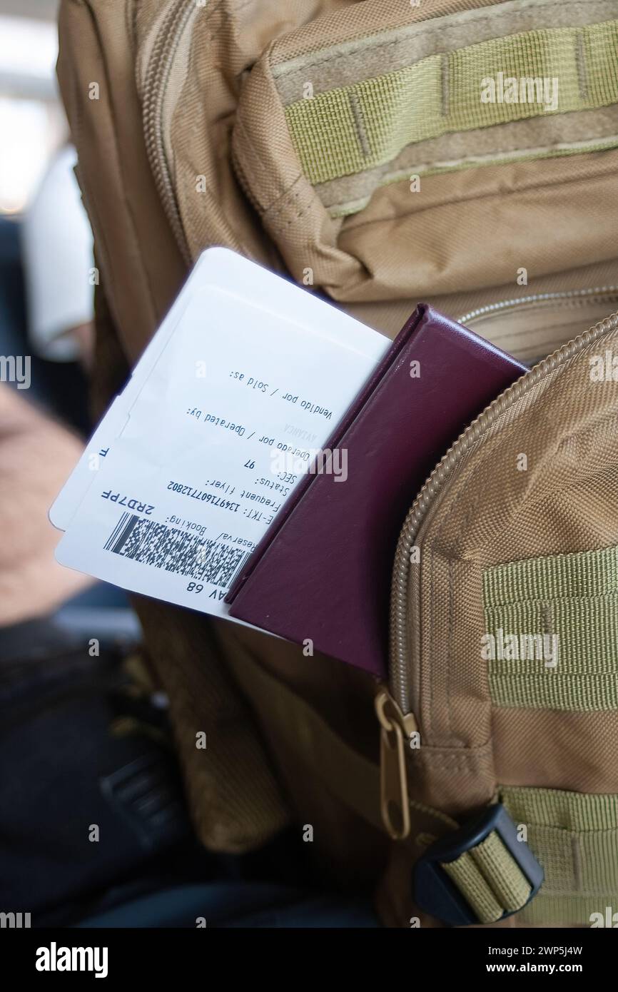 Visas and passport documents hi-res stock photography and images - Alamy