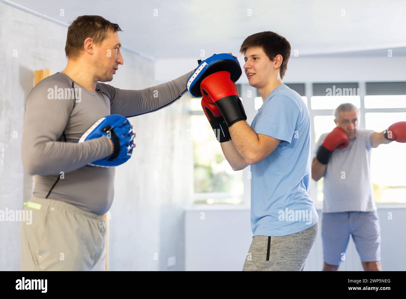 Launching techniques hi-res stock photography and images - Alamy