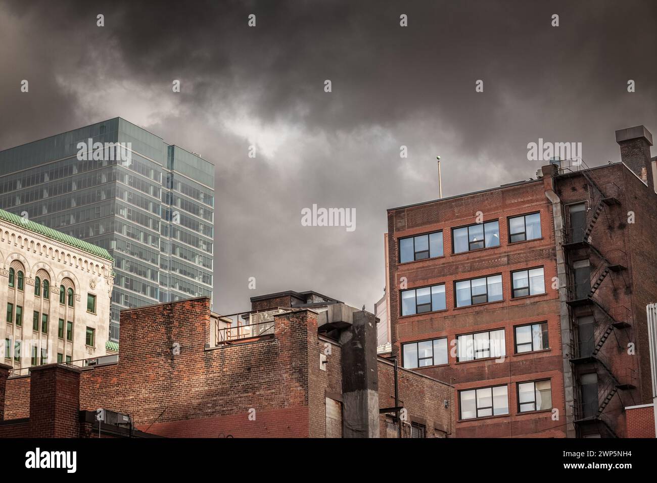 Picture of the city center of Montreal, Quebec, with Moder skyscrapers ...