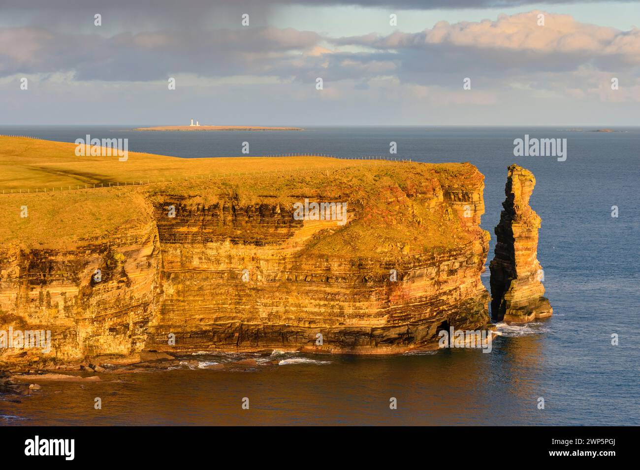 The Knee sea stack off Duncansby Head, from the Stacks of Duncansby ...
