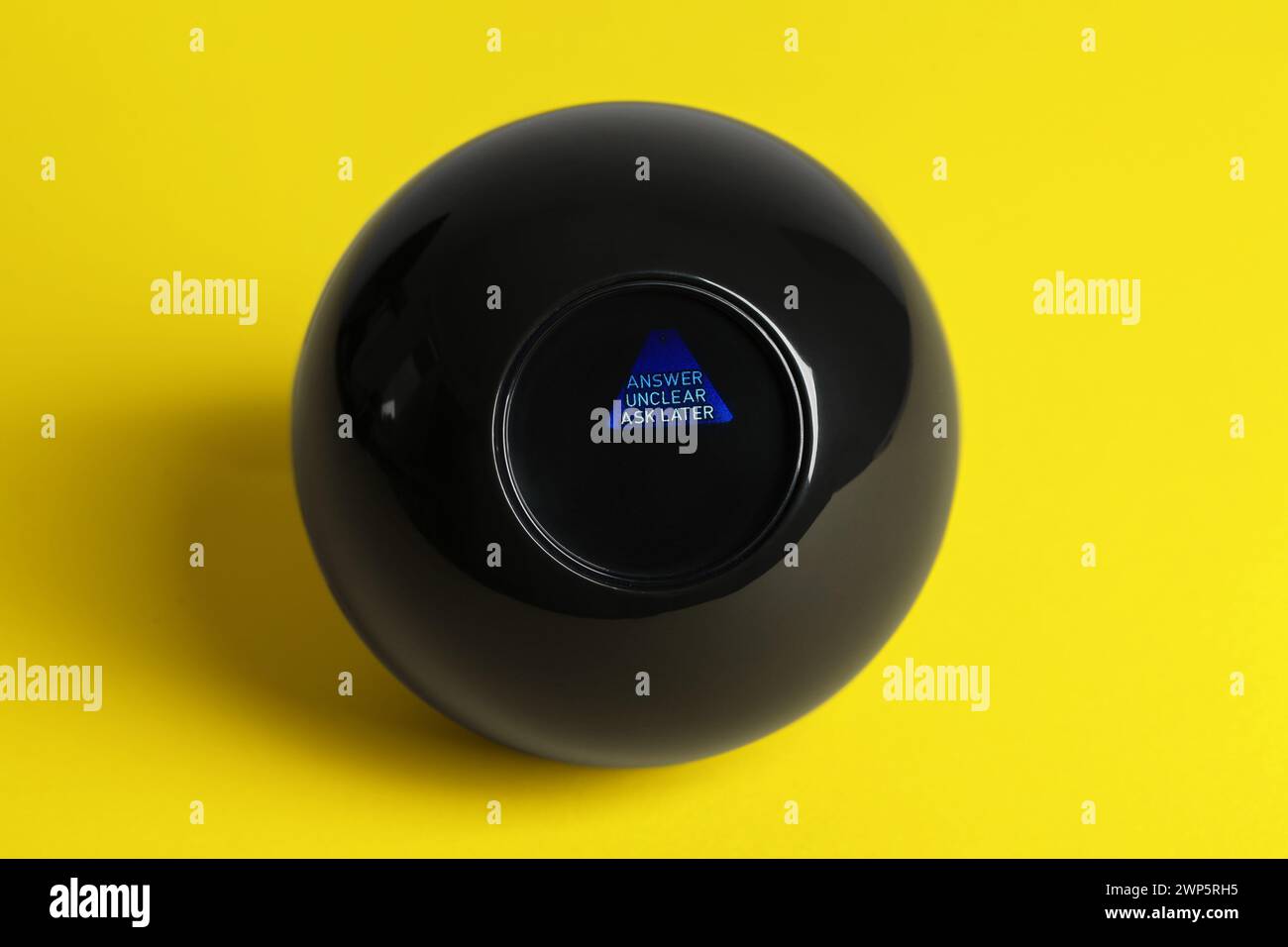 Unclear answer hi-res stock photography and images - Alamy