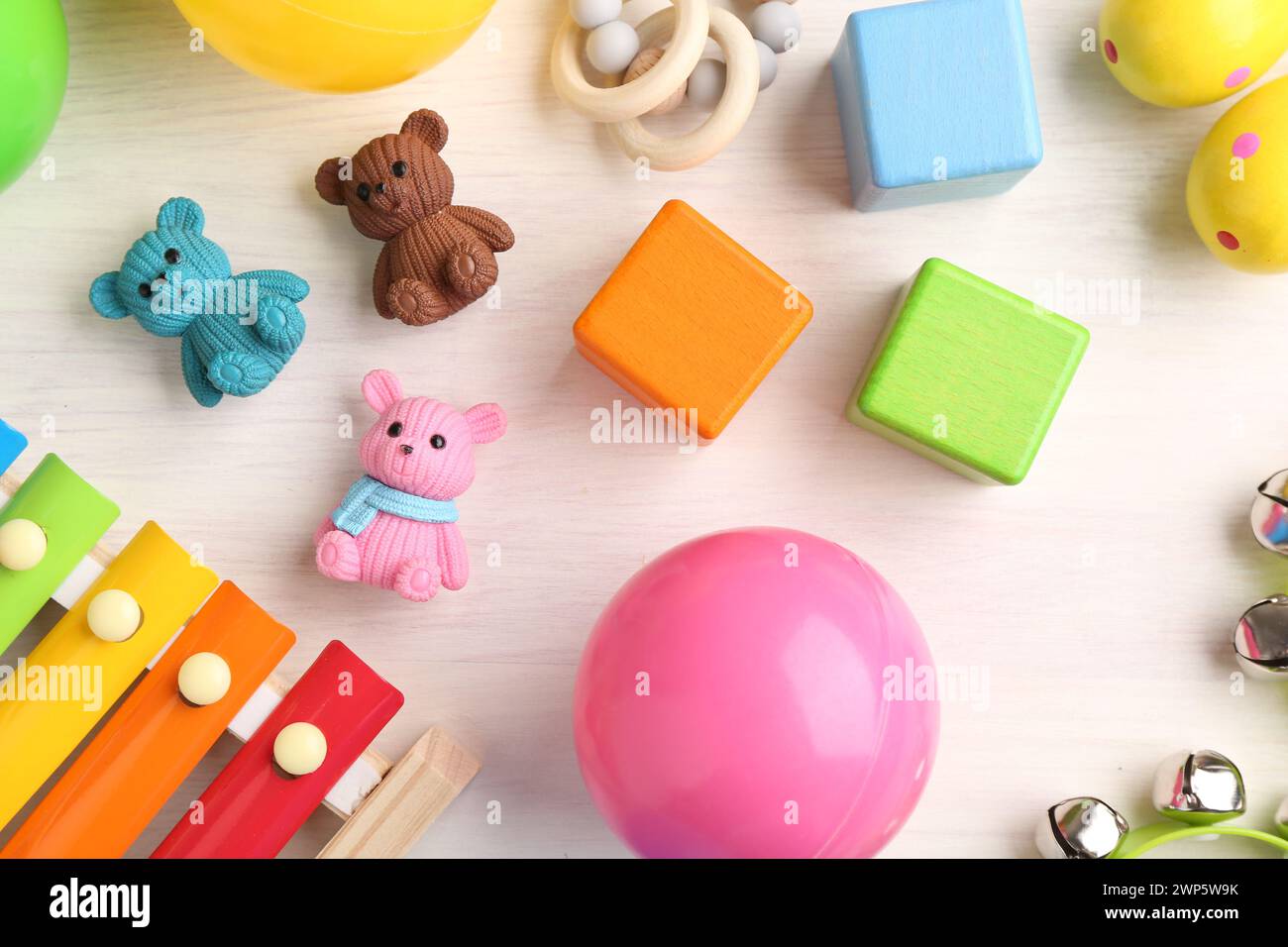 Wooden xylophone hi-res stock photography and images - Alamy