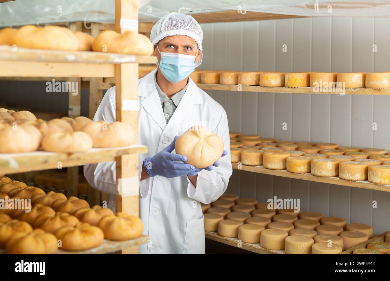 Maturation cheese french hi-res stock photography and images - Alamy