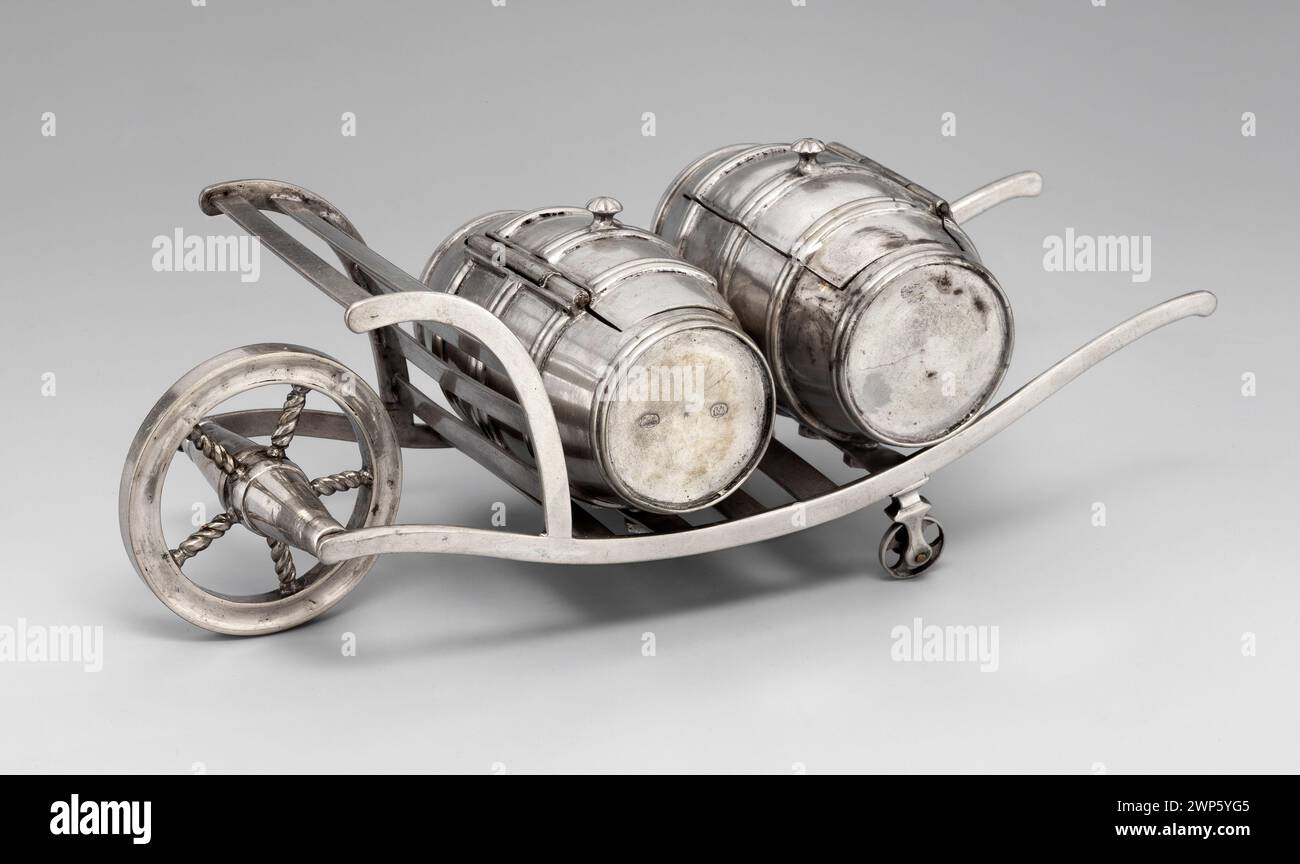 Przyprawy naczynie hi-res stock photography and images - Alamy