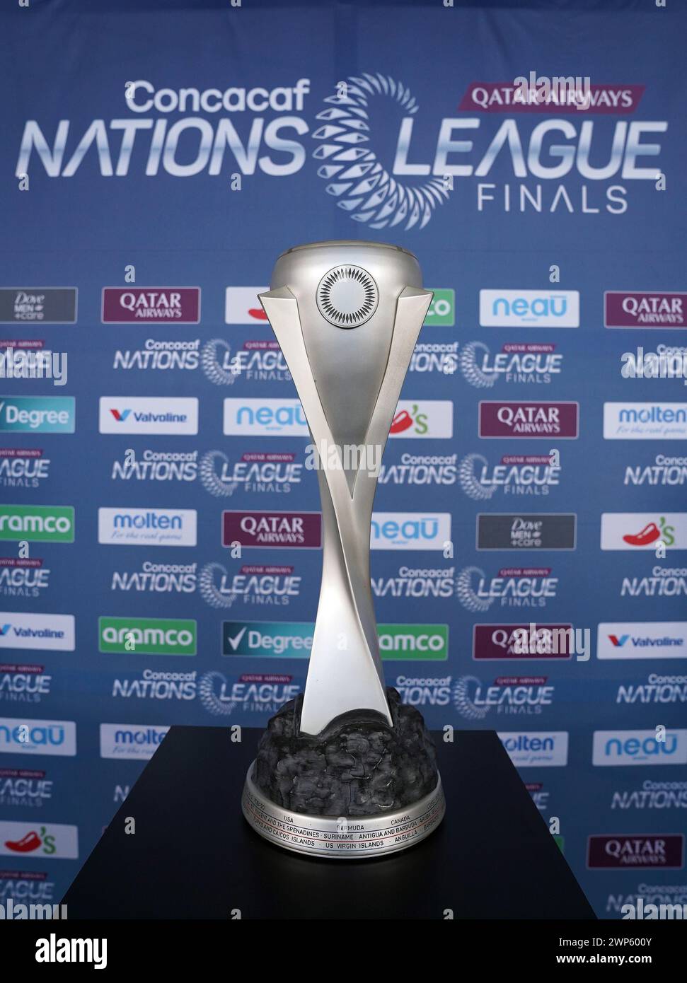 Concacaf nations league trophy hi-res stock photography and images - Alamy