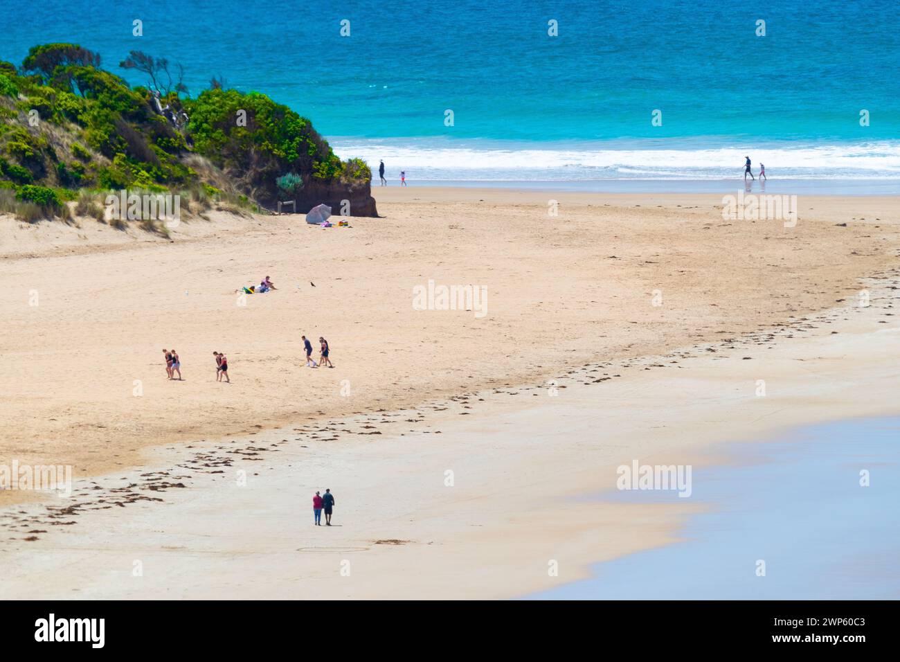 The shoreline of Anglesea Beach on the Great Ocean Road in Victoria ...