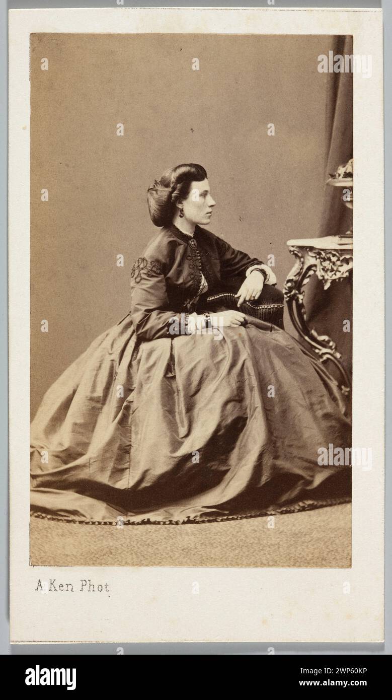 Albumy fotograficzne hi-res stock photography and images - Alamy