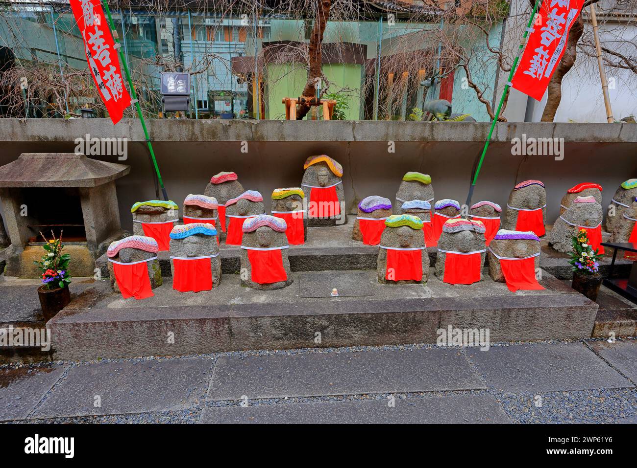 Chohoji (Rokkakudo) Temple, a Historic hexagonal Buddhist temple at ...