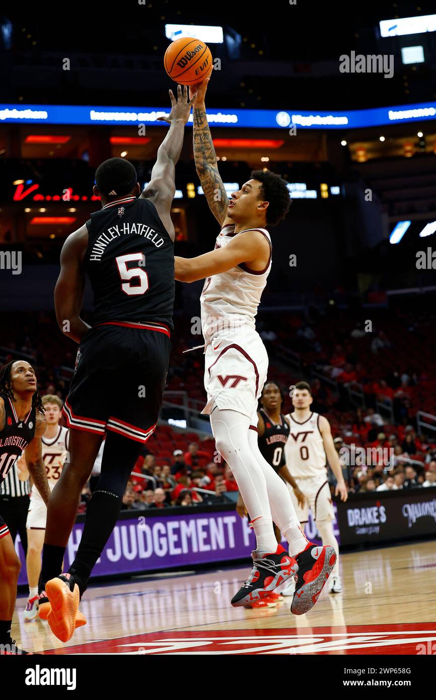 LOUISVILLE, KY - MARCH 05: Virginia Tech Hokies center Lynn Kidd (15 ...