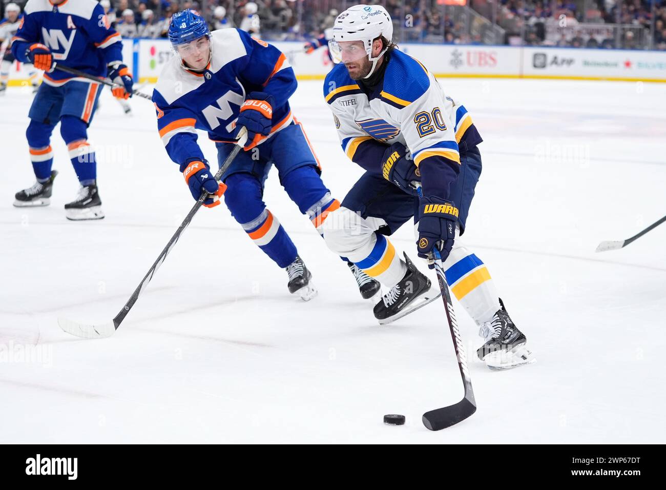 St. Louis Blues' Brandon Saad (20) drives past New York Islanders' Ryan ...