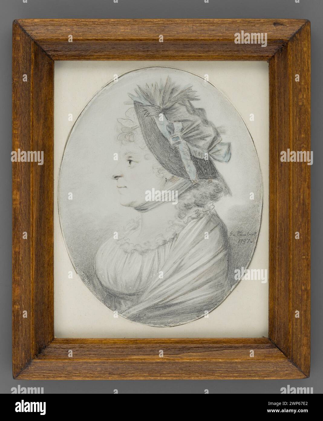 Portrait older woman in profile hi-res stock photography and images - Alamy