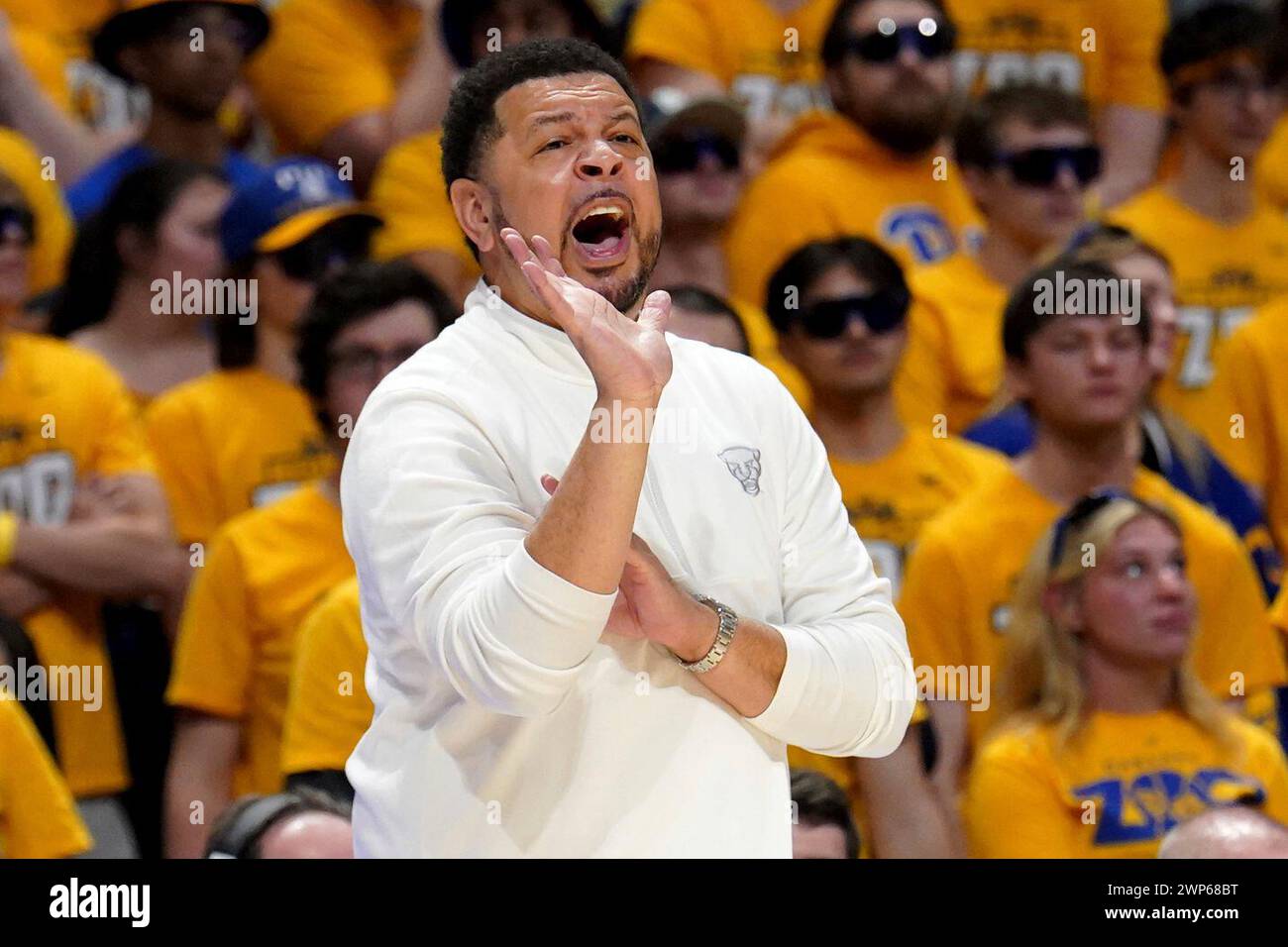Pittsburgh head coach Jeff Capel calls out to his team during the first ...