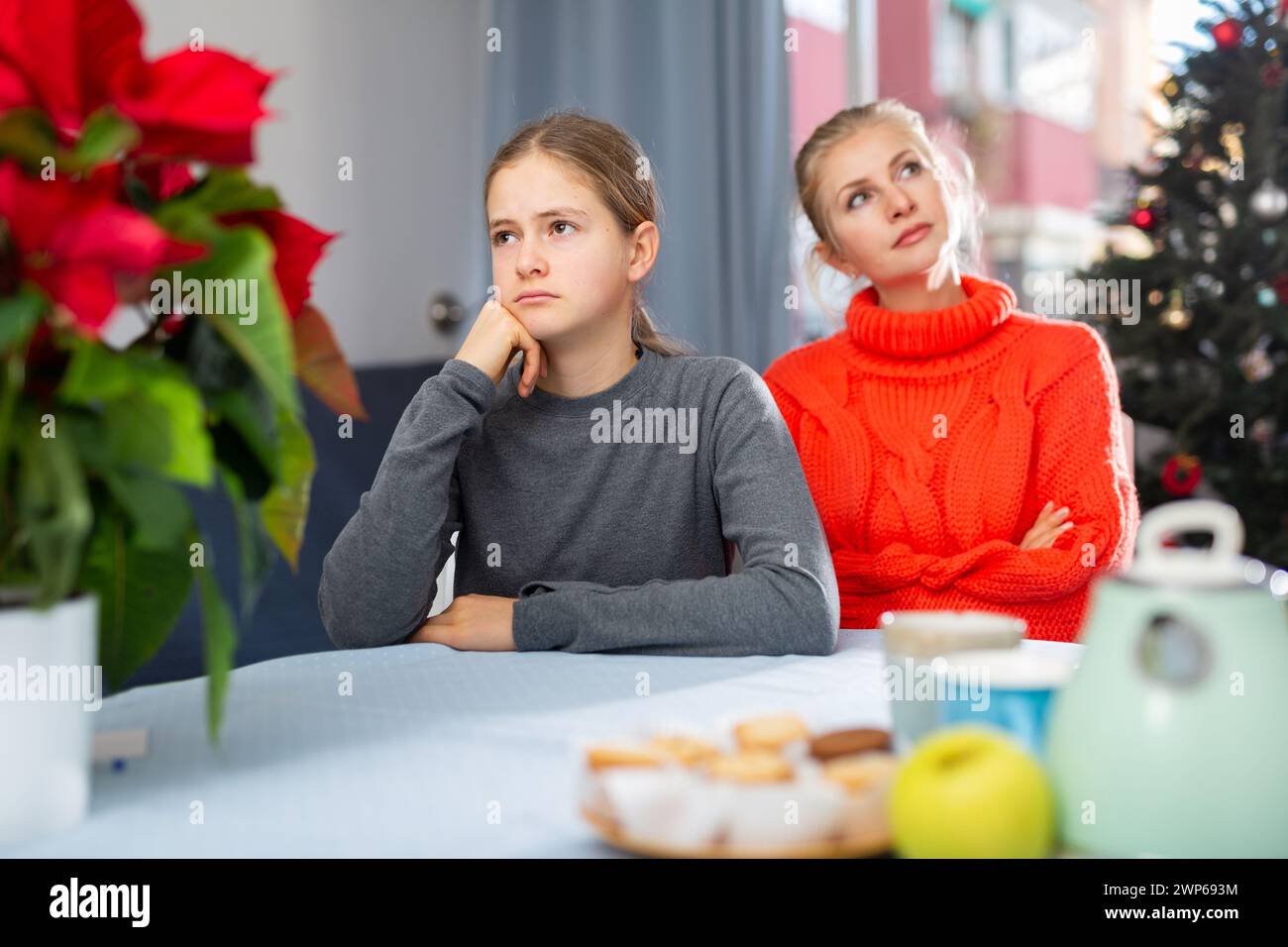 Family quarrel between parent hi-res stock photography and images - Alamy