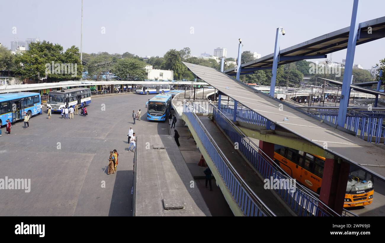 Majestic kempegowda bus terminal hi-res stock photography and images - Alamy