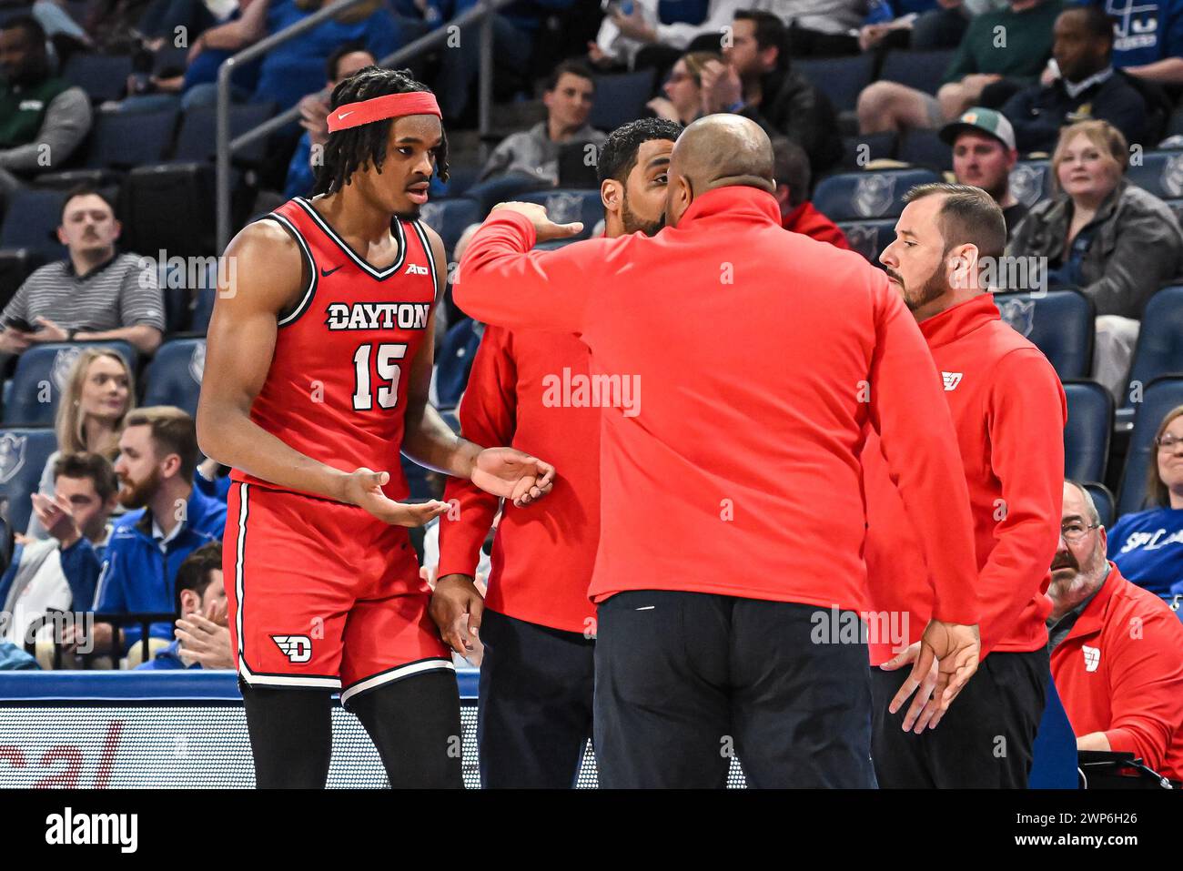 MARCH 05, 2024: Dayton Flyers forward DaRon Holmes II (15) is ...