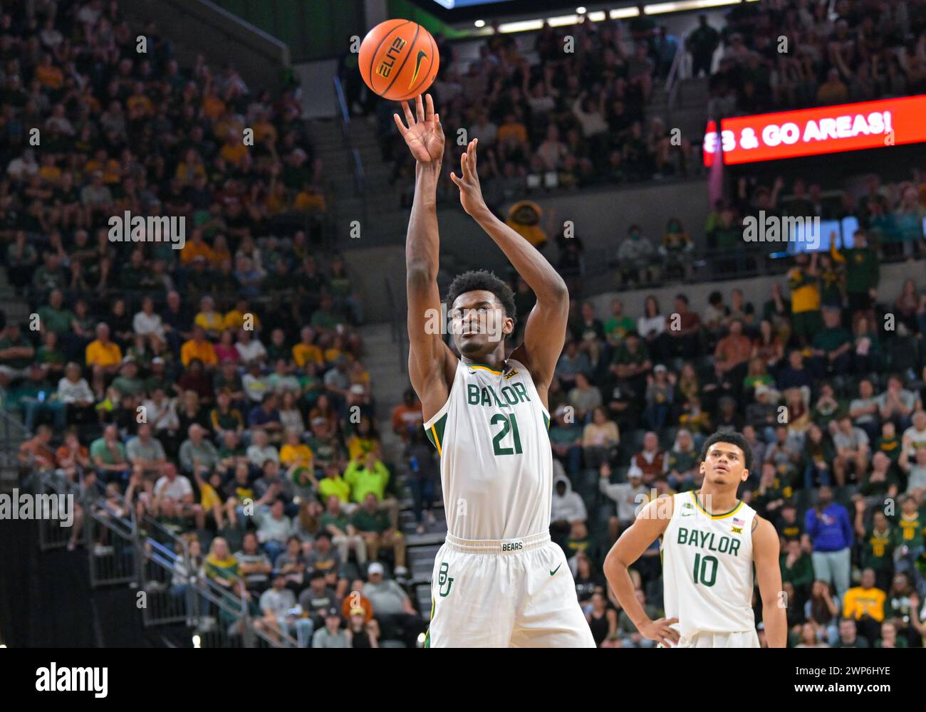 Waco, Texas, USA. 4th Mar, 2024. Baylor Bears center Yves Missi (21 ...